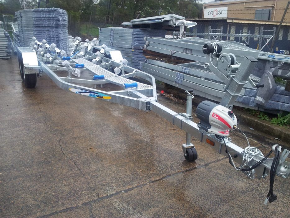 FIB7.8M15T GALVANISED BOAT TRAILER TANDEM AXLE BRAKED TO SUIT UP TO A ...